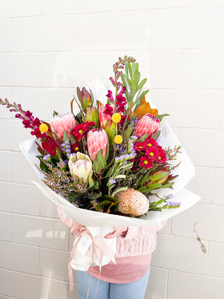 Fresh Flowers – Little Blooms Arrangements